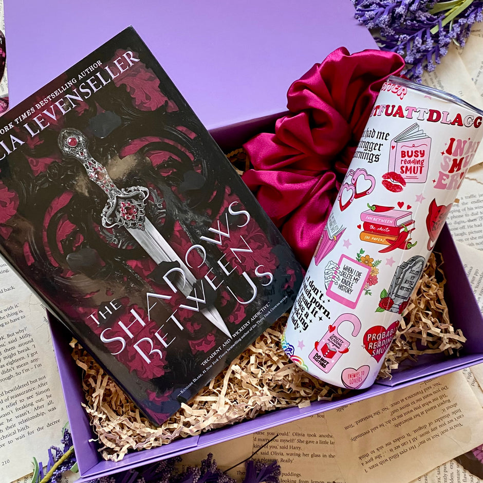 Canadian Book Subscription Boxes | Fantasy & Romance | StoryBoundBox